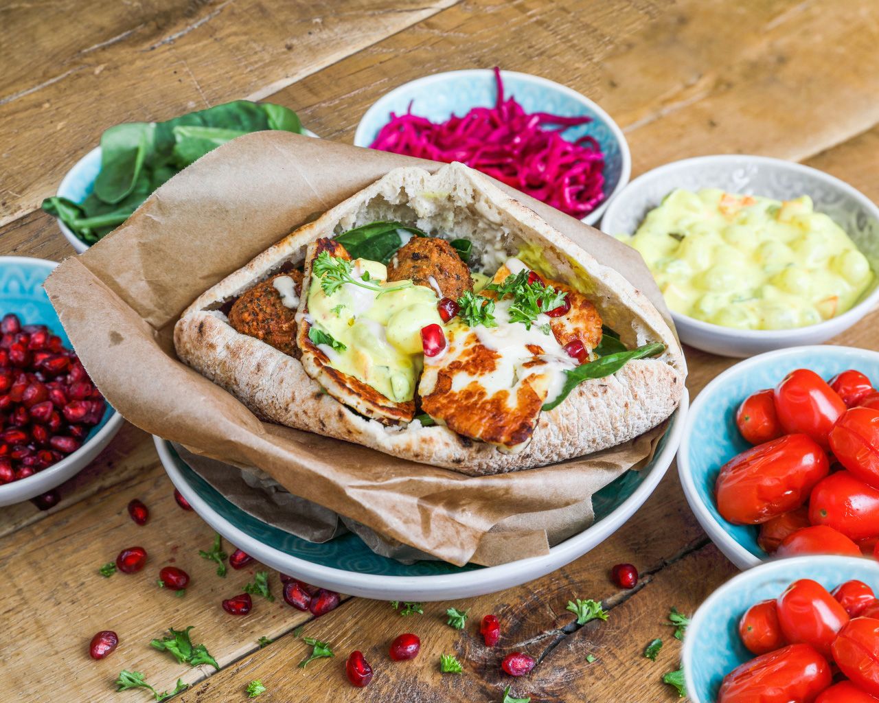 Falafel en meer - Bestel nu je broodje falafel bij Sababa